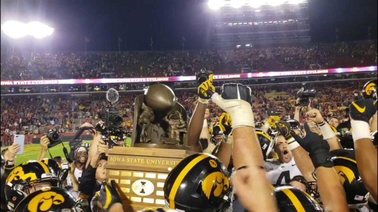 Iowa Hawkeyes: Claiming the rivalry trophies