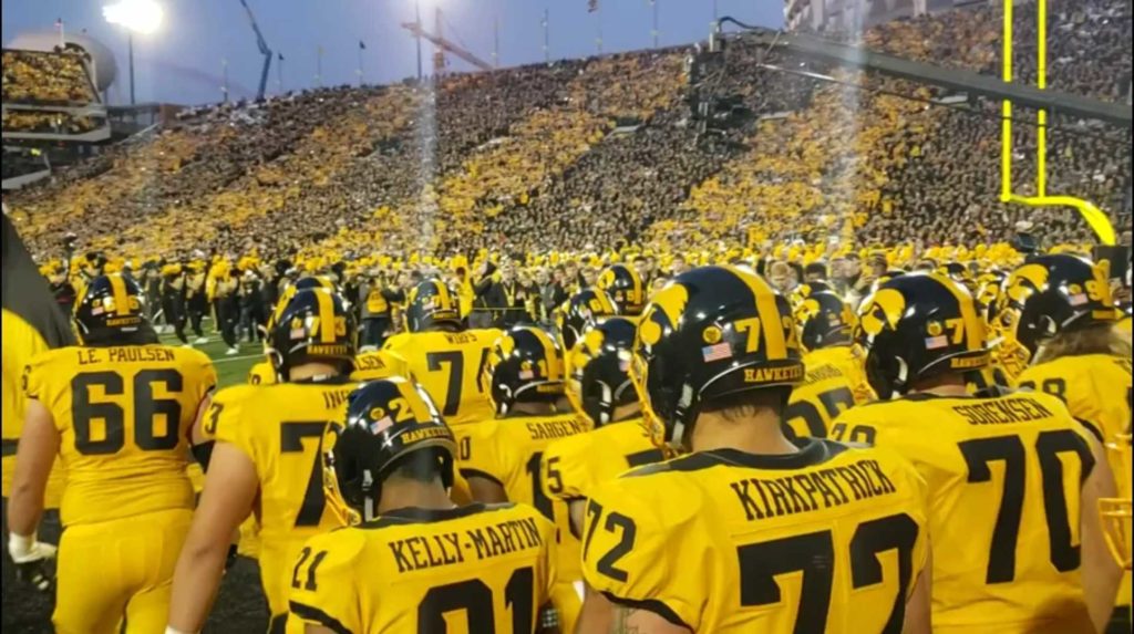 Iowa Hawkeyes: The Swarm